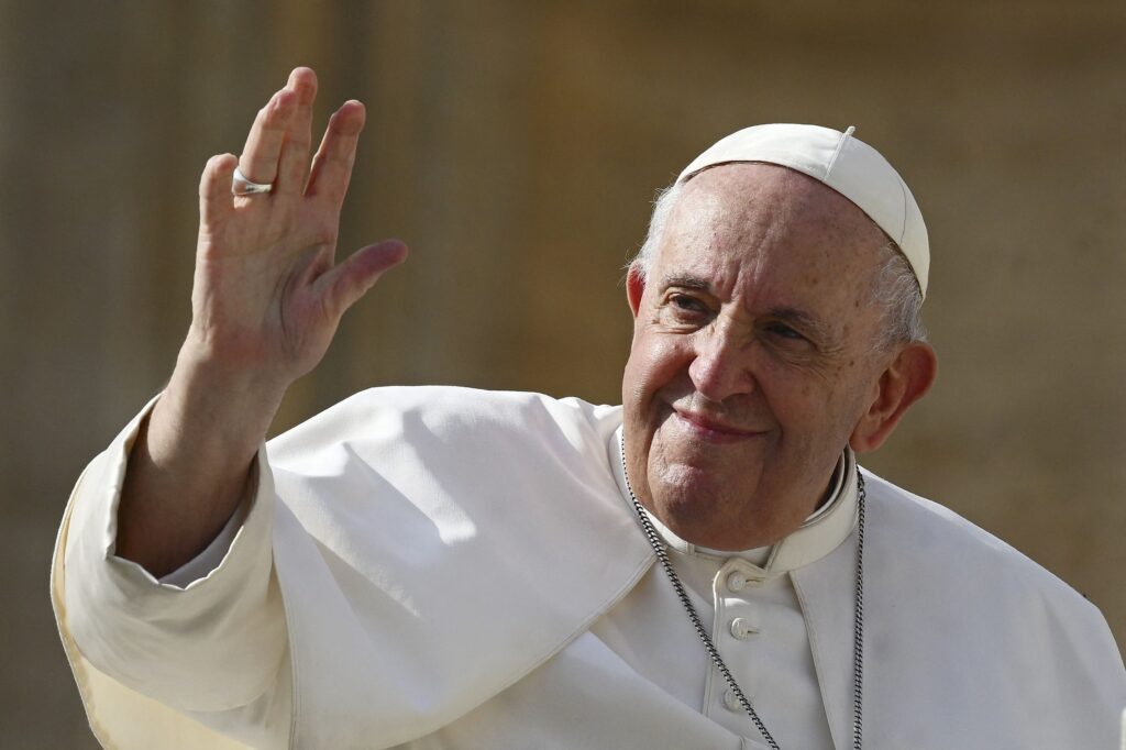 Pope Francis remembered for humility and simplicity - CITEZW